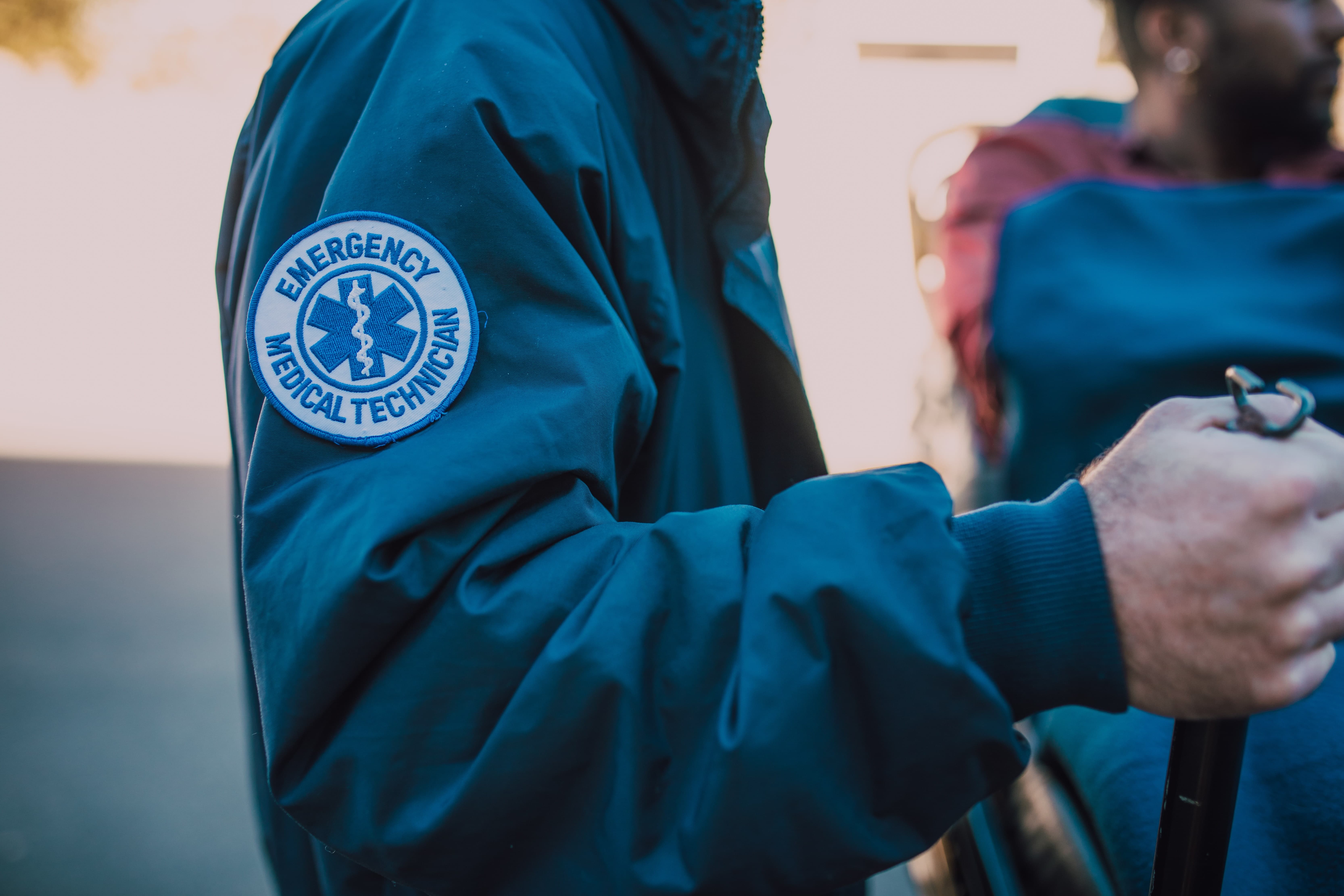 EMT Curriculum & Class Schedule: 14-Day EMT Boot Camp | Unitek EMT