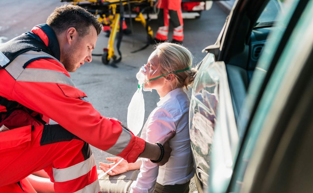 How to Treat Traumatic Injury Emergencies | Unitek EMT